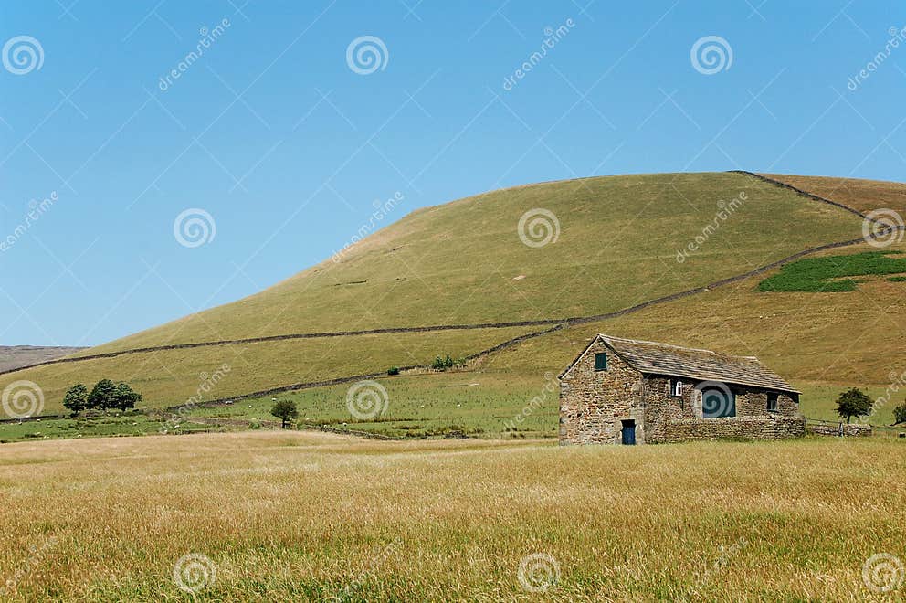 Farm house in Edale stock photo. Image of empty, house - 5649616