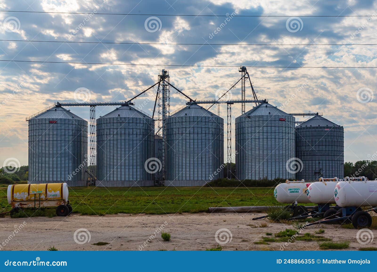 Farm Produce Storage System. Modern Grain Elevator Editorial Image ... Farm Produce Storage System. Modern Grain Elevator Editorial Image ...