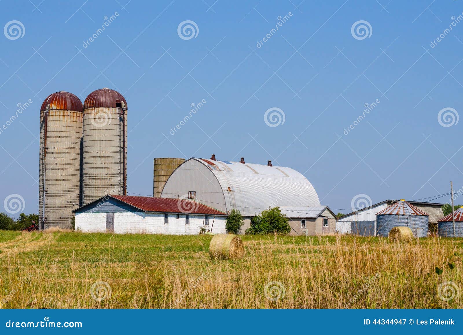 Farm silo and barn stock image. Image of agriculture - 44344947