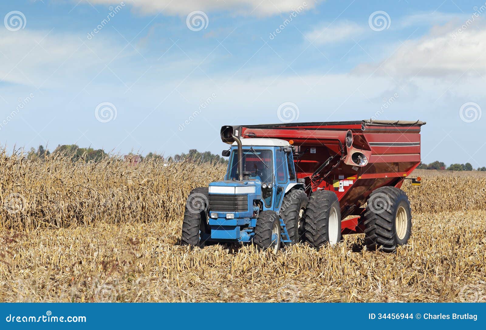 Farm Tractor and Wagon stock photo. Image of blue, tractor - 34456944
