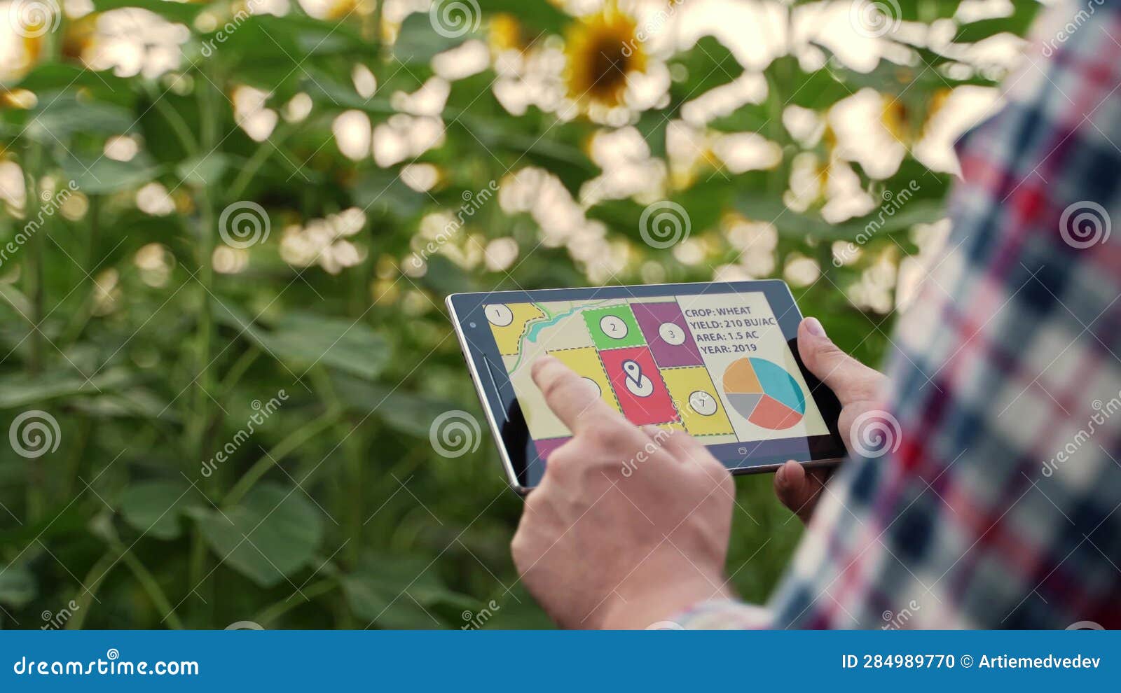 Farmer Using Online Data Management Software, Differential Fertilizer ...