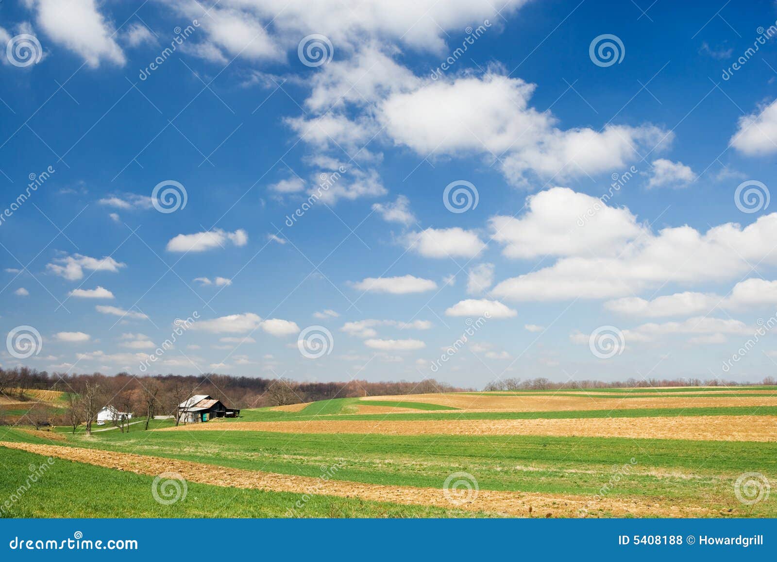 Farmland and Sky stock photo. Image of barn, cottony, agriculture - 5408188