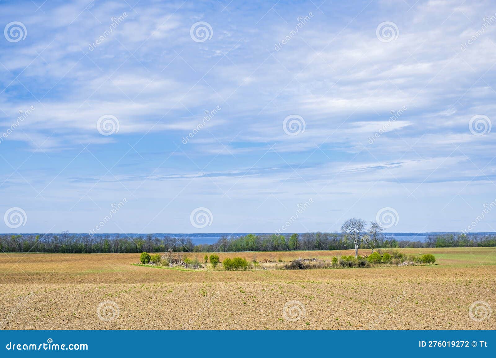 Farmland View with the Horizon Stock Photo - Image of scenery ...