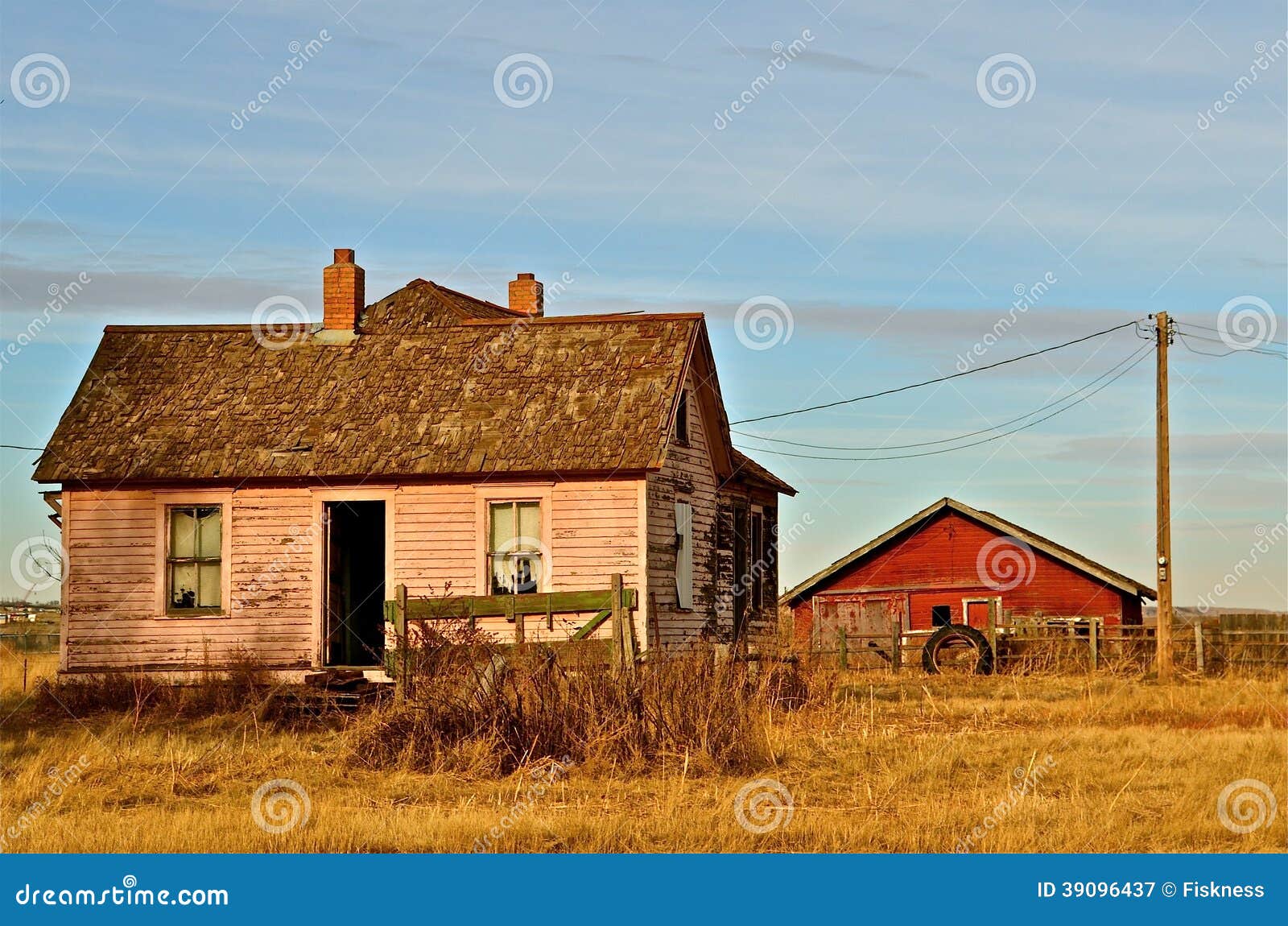Farmstead Abandoned and Forgotten Stock Image - Image of farm, vintage ...