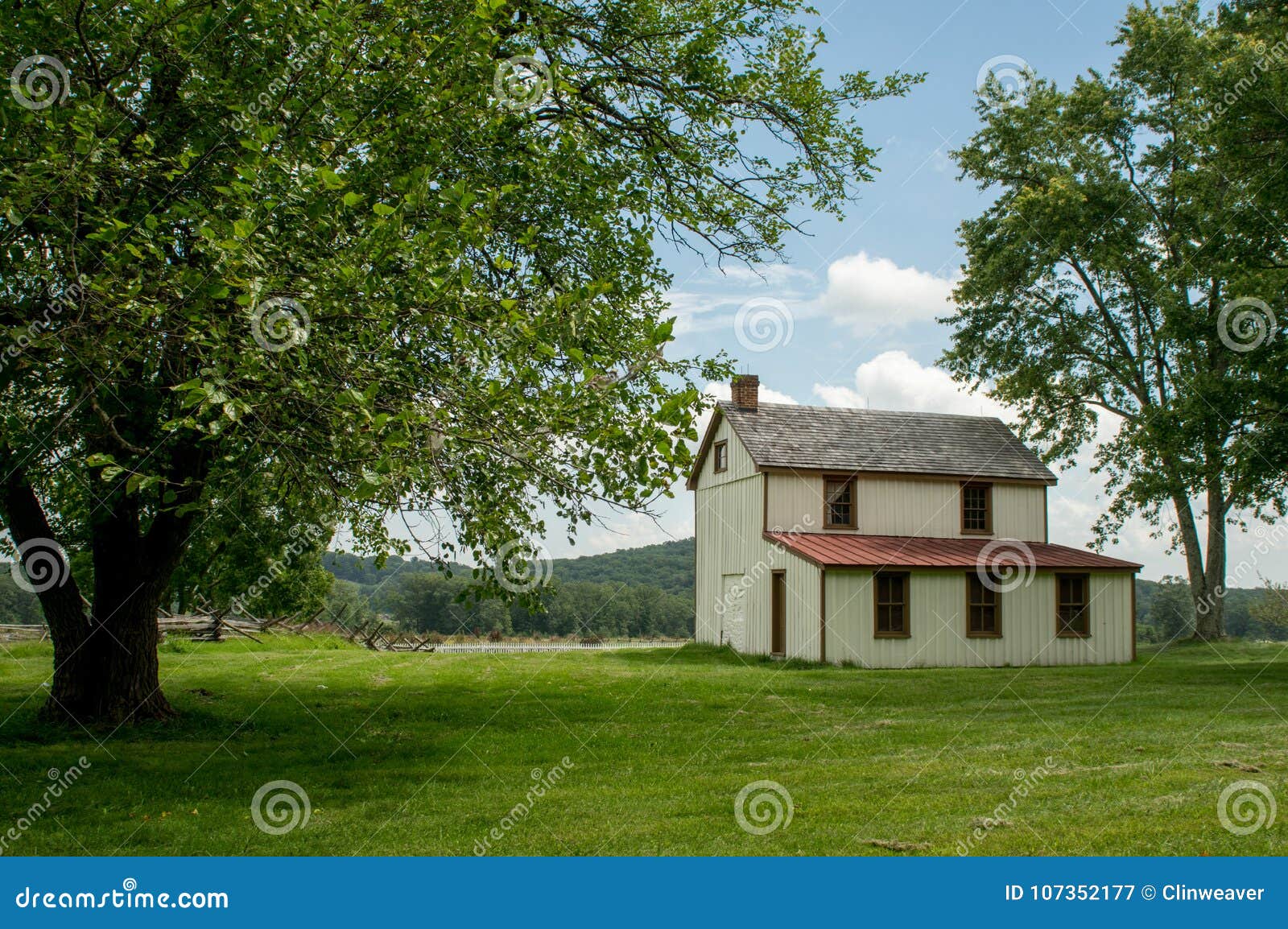 Farmstead in the Countryside Stock Image - Image of america, gettysburg ...