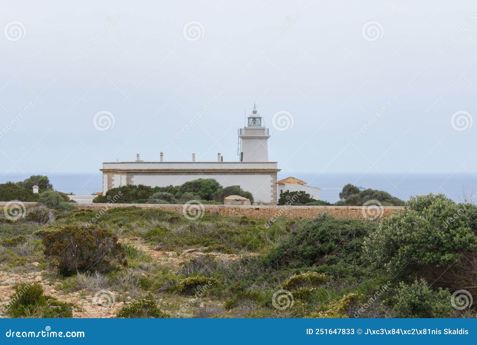 Faro De Cap Blanc En Mallorca España Imagen de archivo - Imagen de ...