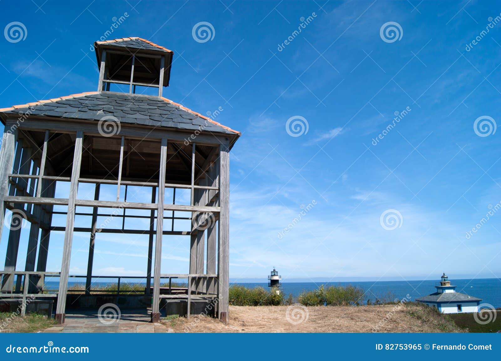 Faro De Isla Pancha, Ribadeo Imagen de archivo - Imagen de manera ...