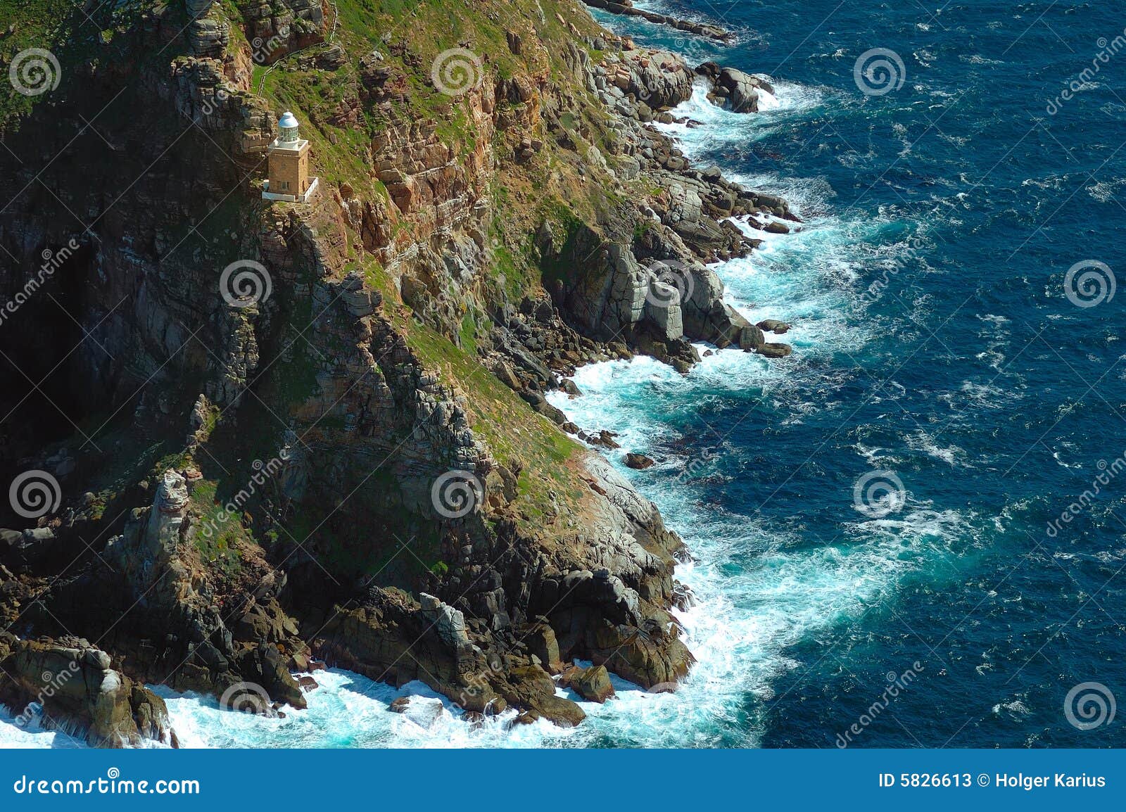 Faro de la punta del cabo imagen de archivo. Imagen de bueno - 5826613