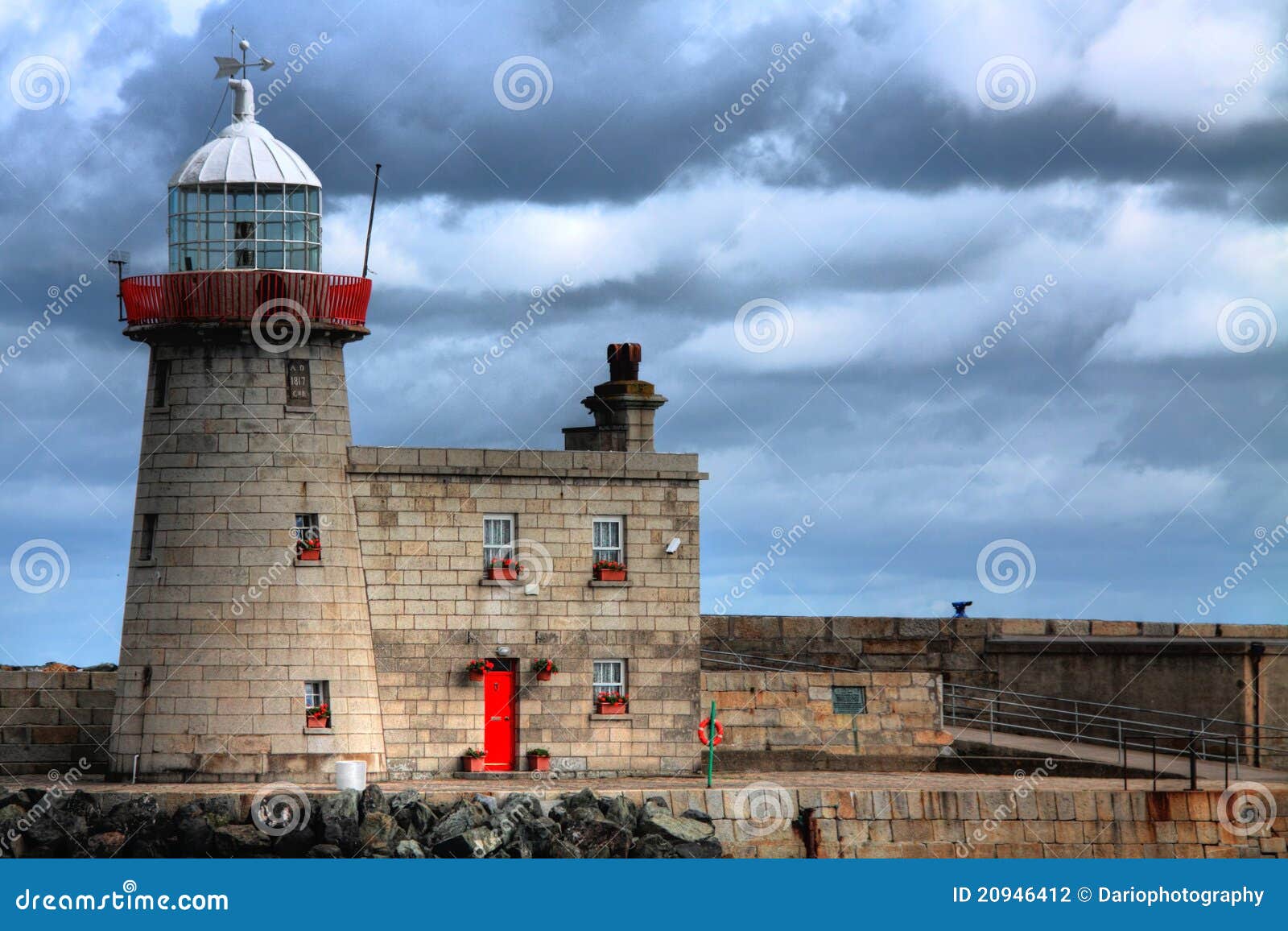 Faro Del Porto Di Howth, Irlanda Fotografia Stock - Immagine di faro ...