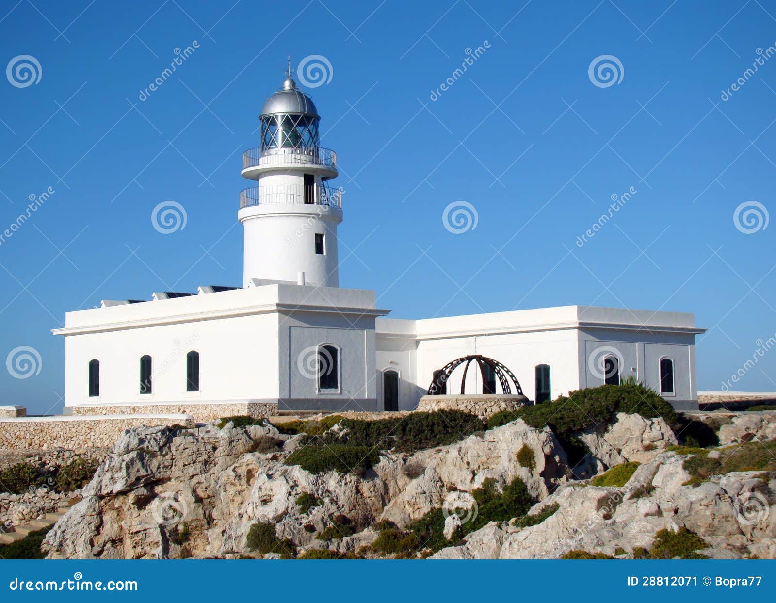 Faro En Cap De Cavalleria, Menorca Imagen de archivo - Imagen de ...