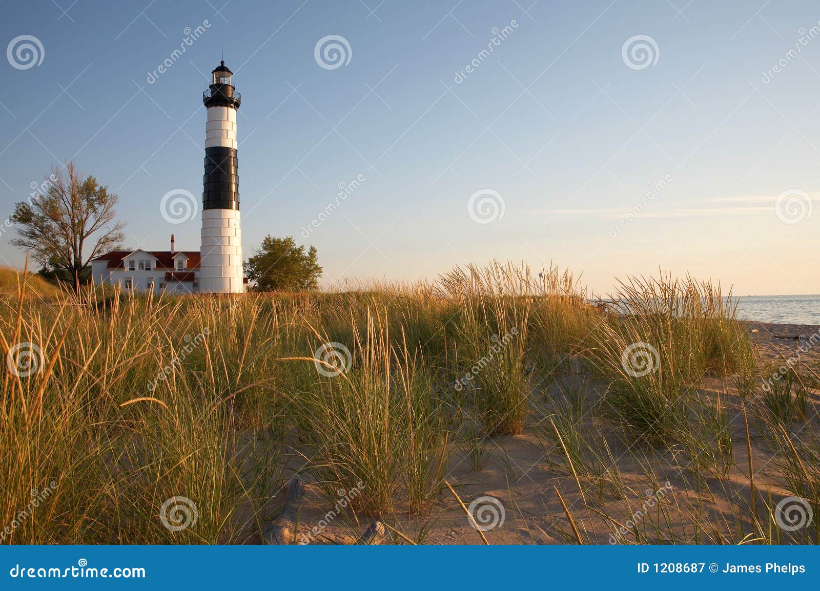 Faro Grande De La Punta Del Sable Imagen de archivo - Imagen de ...