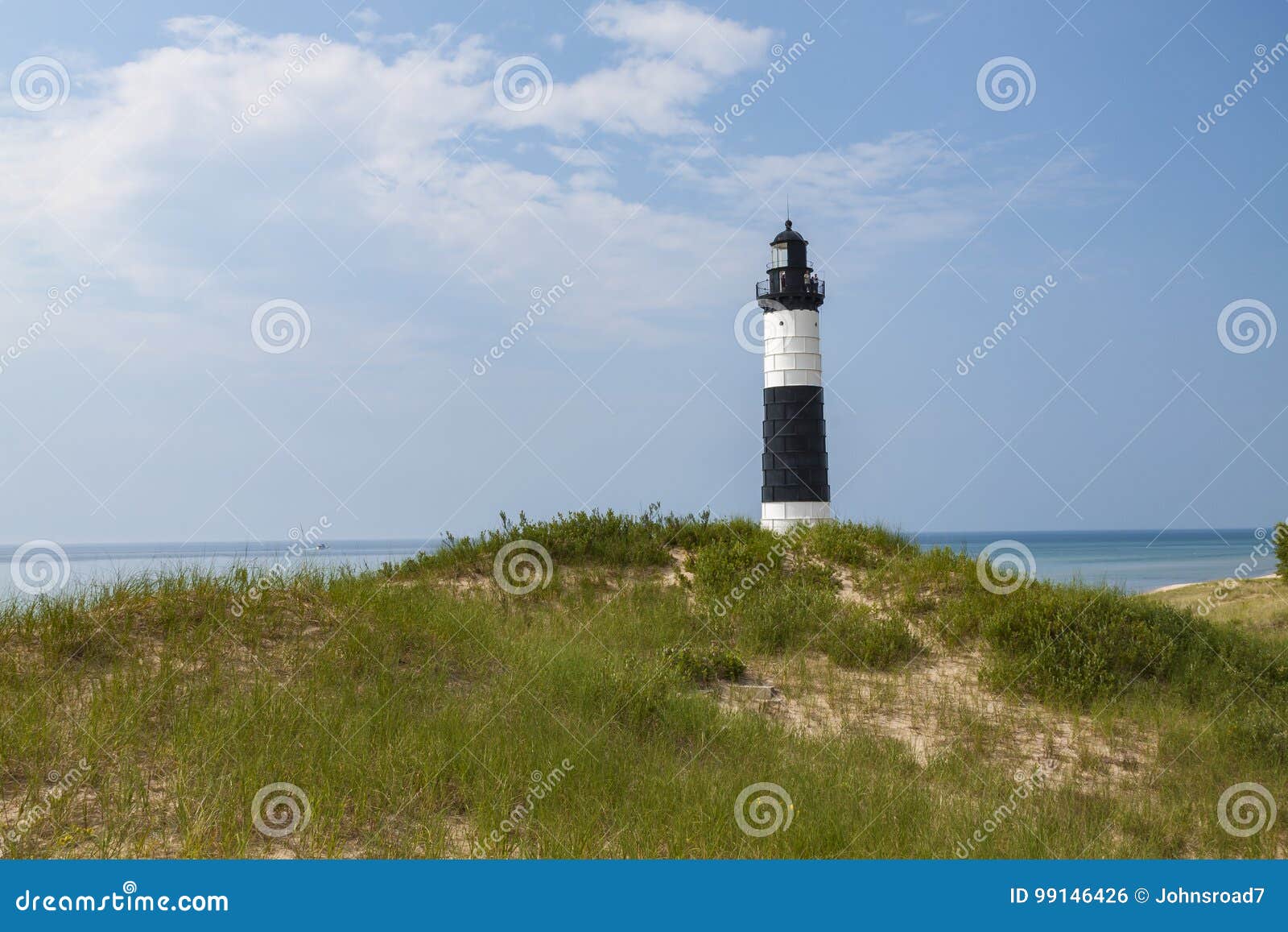 Faro grande del Sable foto de archivo. Imagen de nubes - 99146426