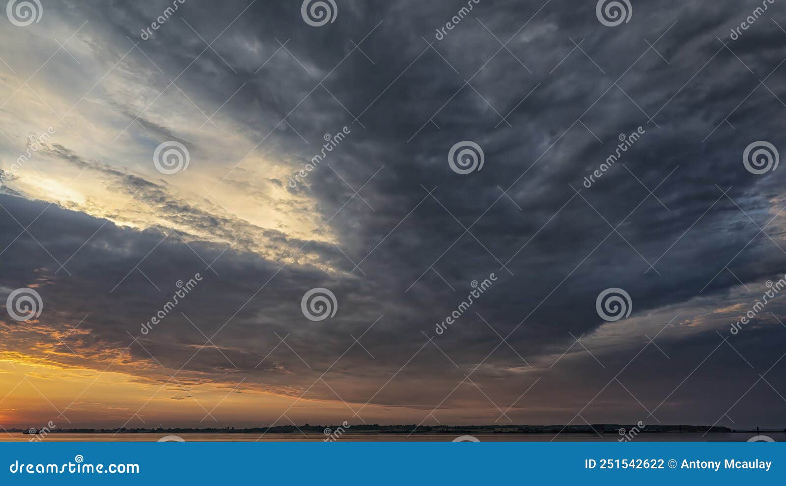Faro Island Sunset Dramatic Sky Stock Photo - Image of island, beauty ...