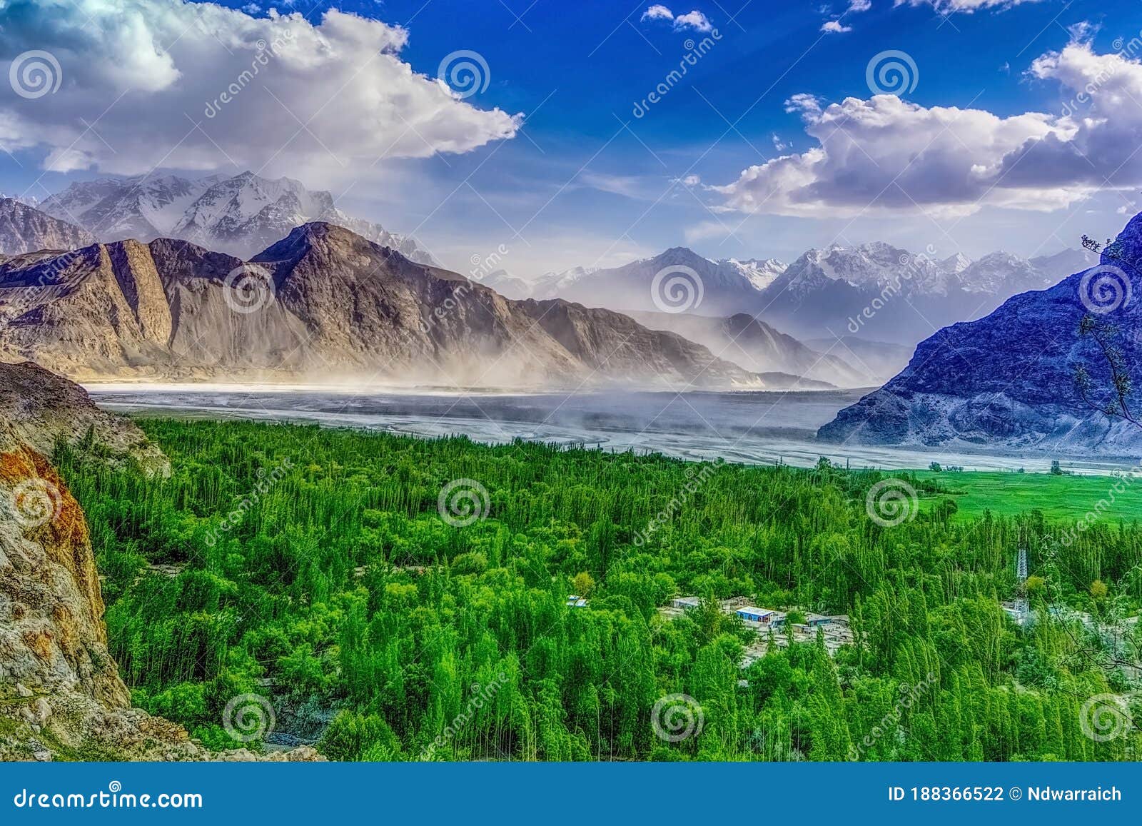 Fascinating View of Hunza Valley in the Karakoram Mountains Range ...