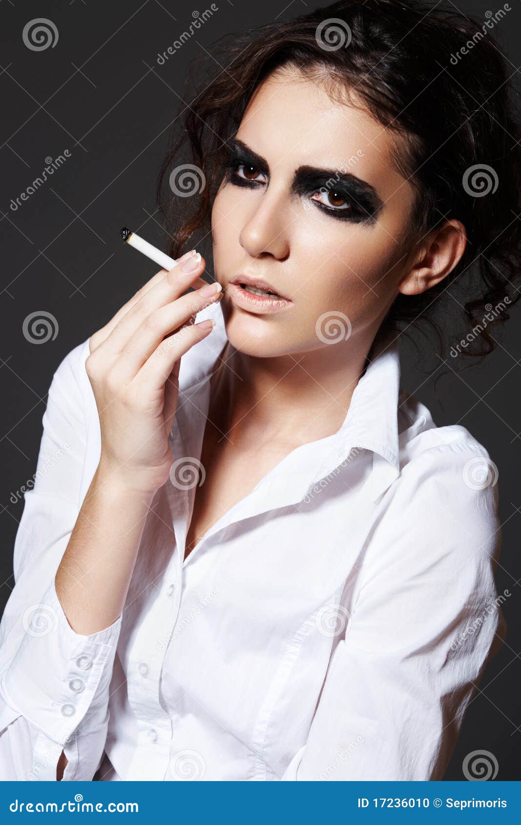 Fashion Chic Model Smoking Cigarette. Rock Make-up Stock Photo - Image ...