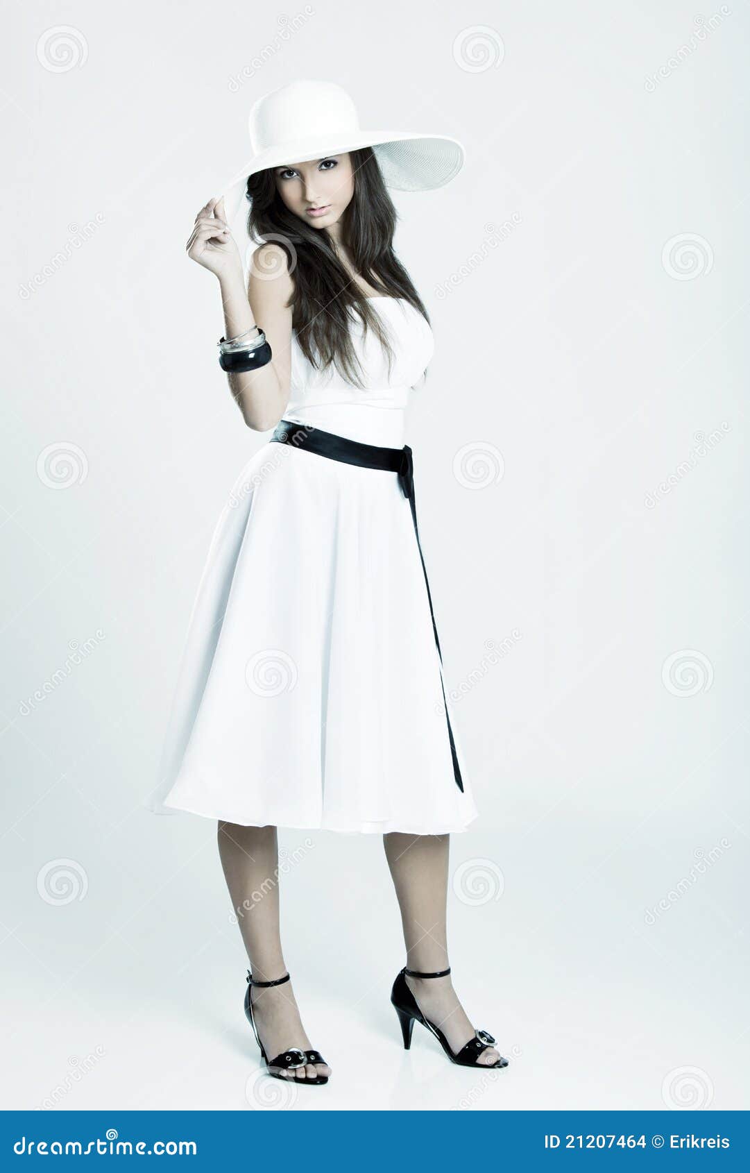 Fashion girl stock photo. Image of fashionable, gorgeous - 21207464