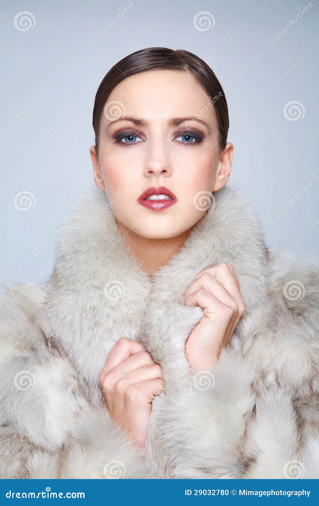 Fashion Model in Fur Coat stock photo. Image of hairstyle - 29032780