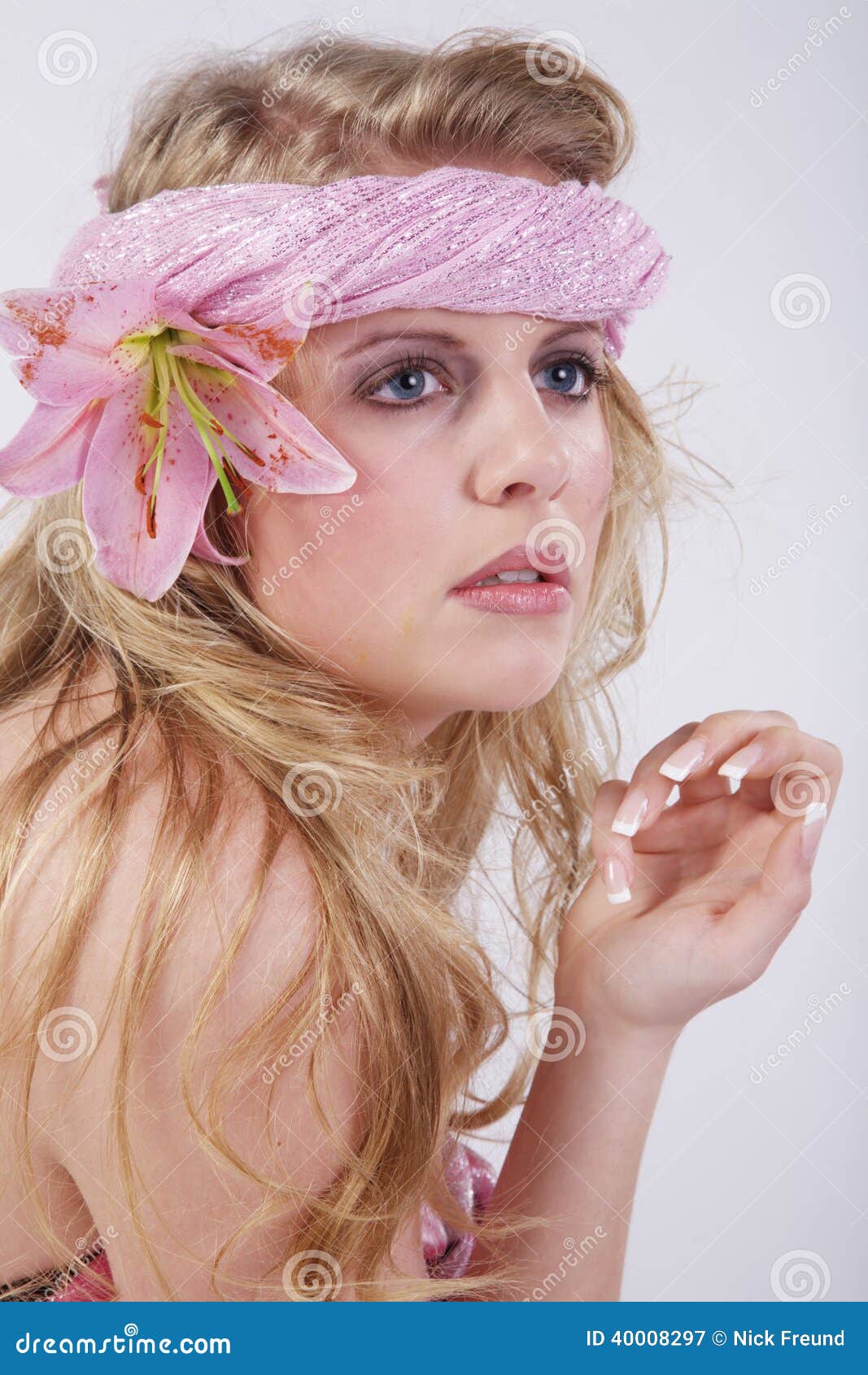 Fashion Model in Pink Style Stock Image - Image of fingernail, creative ...