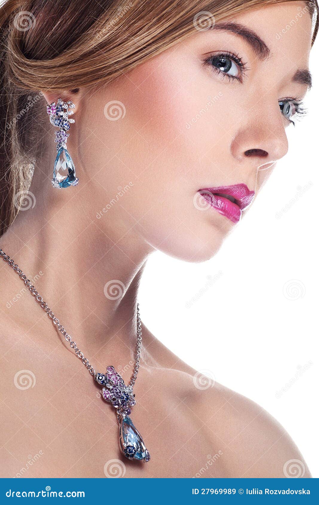 Fashion Model Posing in Exclusive Jewelry Stock Image - Image of ...