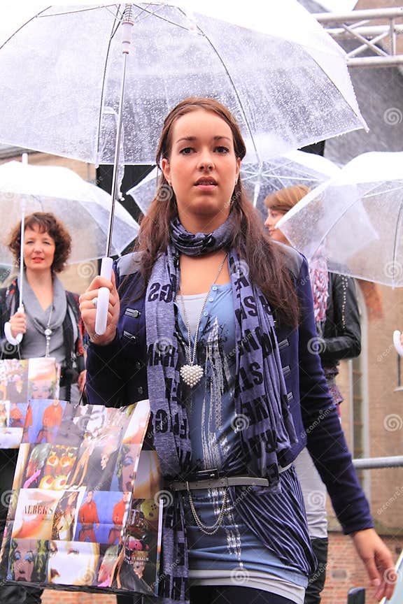 Fashion model in the rain editorial photo. Image of classy - 16053316