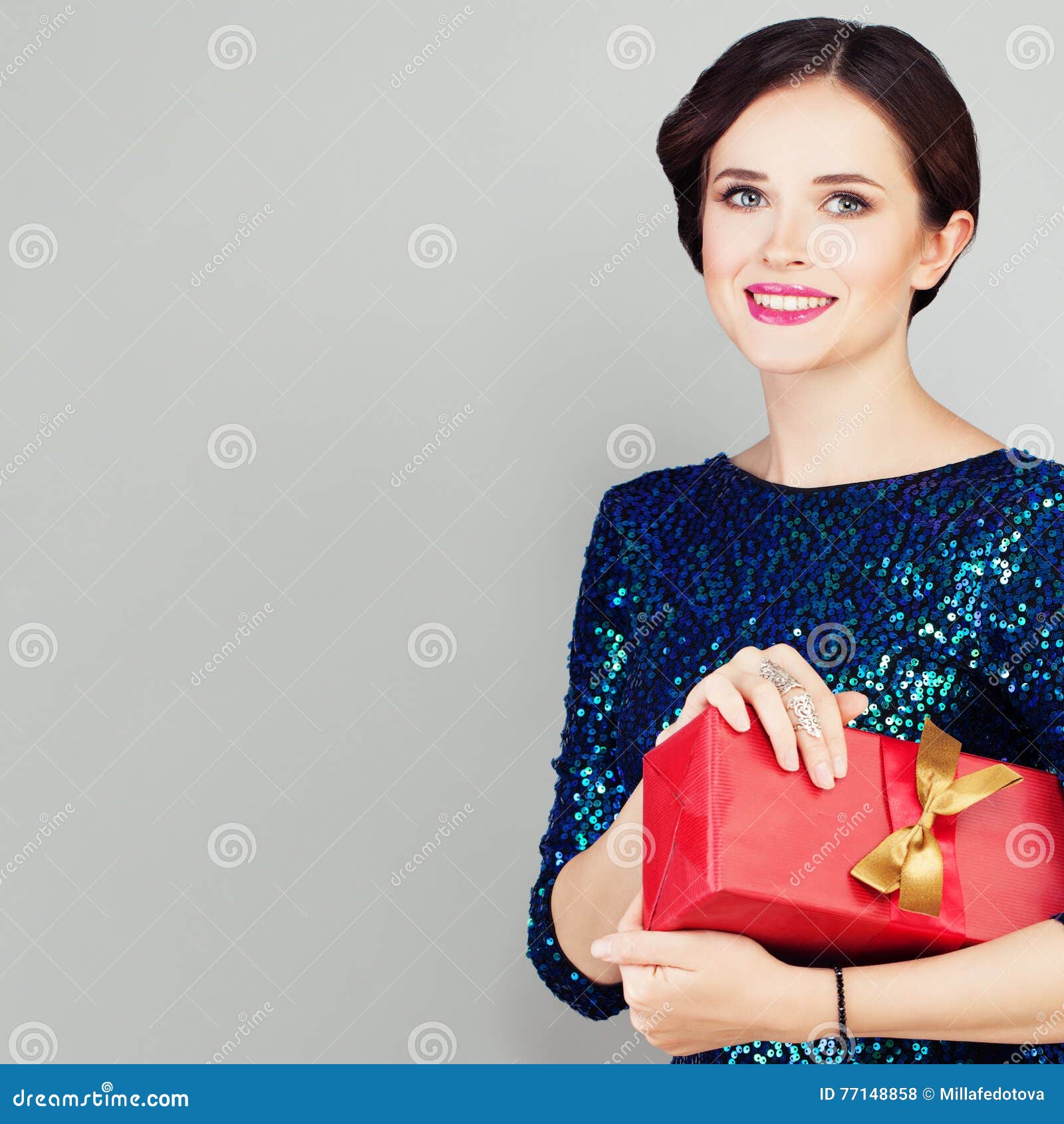 Fashion Model Woman with Gift Stock Photo - Image of pampering, fashion ...
