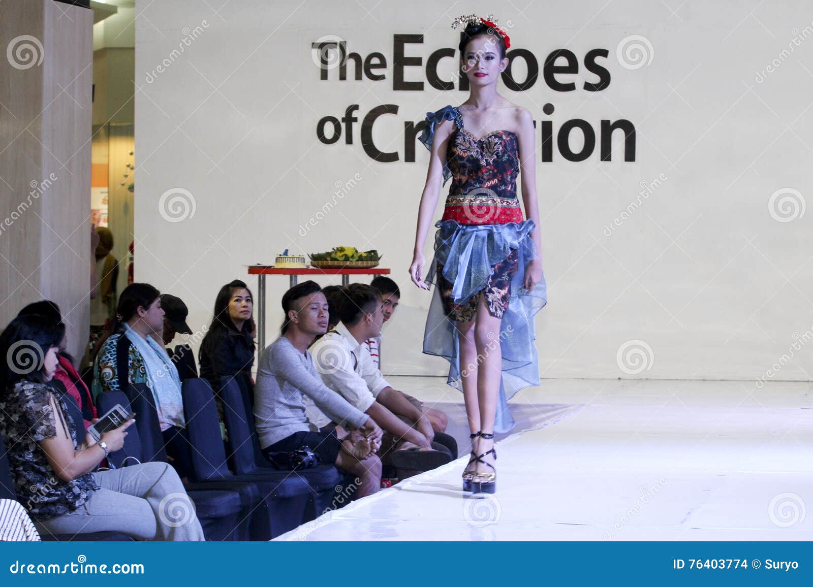 Fashion school students editorial stock image. Image of design - 76403774