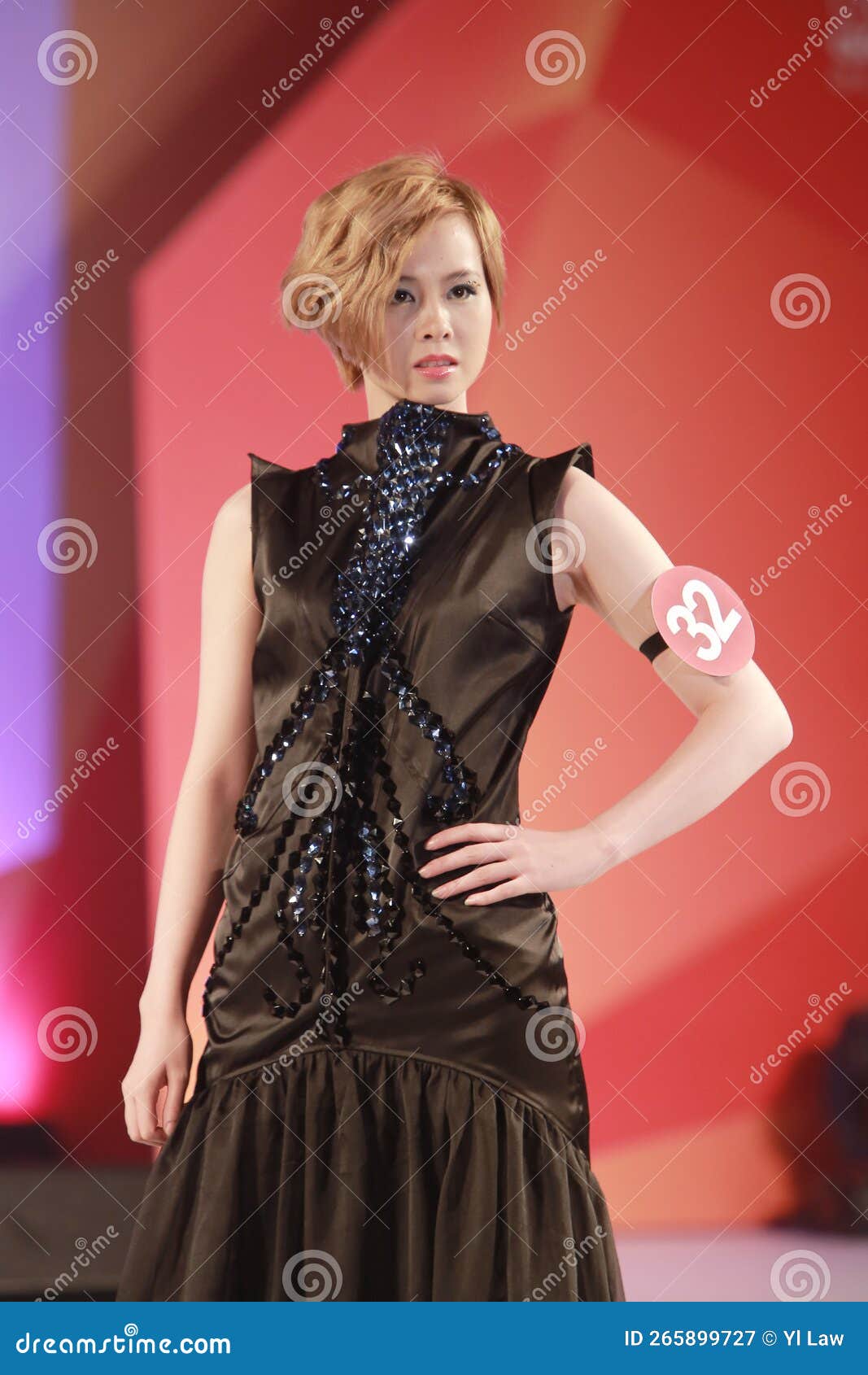 The Fashion Show, the Models Walking Down 4 Aug 2012 Editorial ...