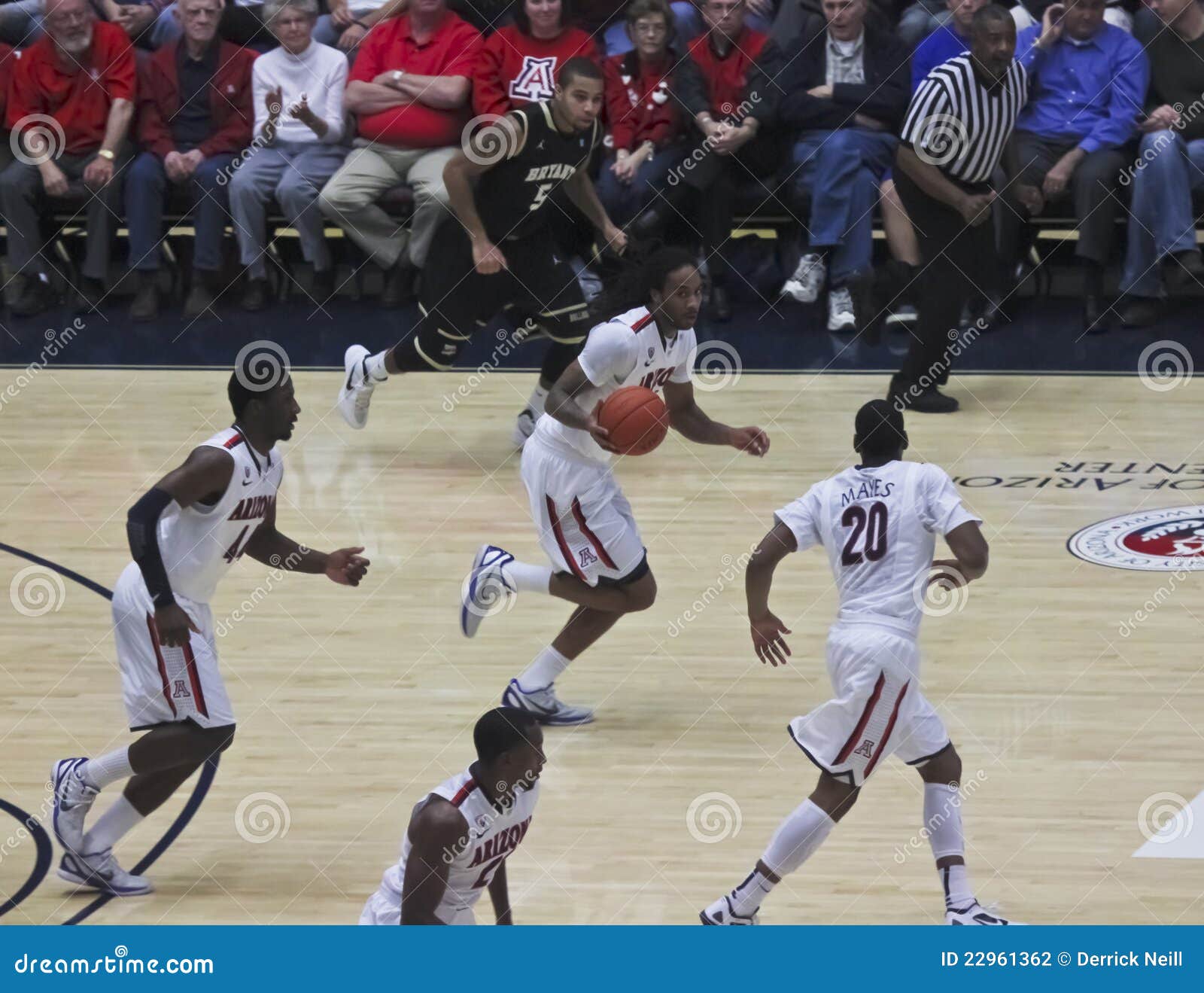 A Fast Break by Arizona Wildcat Jesse Perry Editorial Photography ...