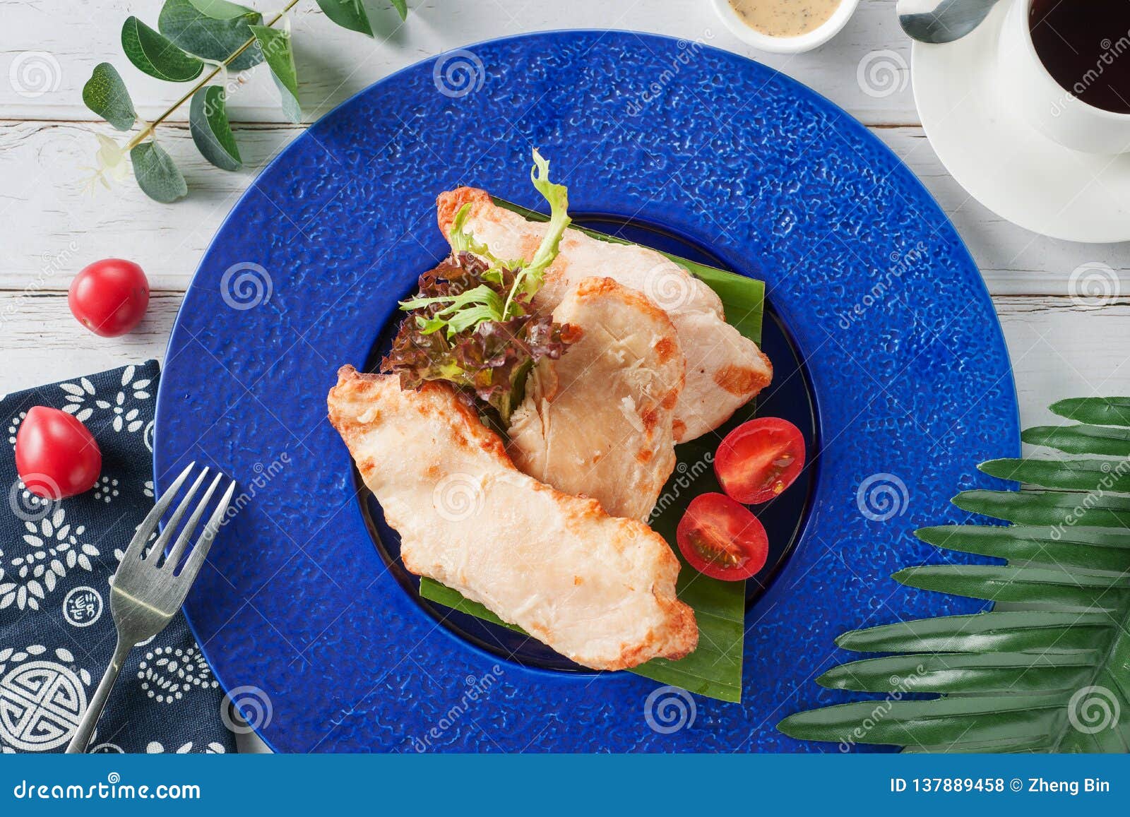 Fried chichen stock photo. Image of table, tray, dinner - 137889458