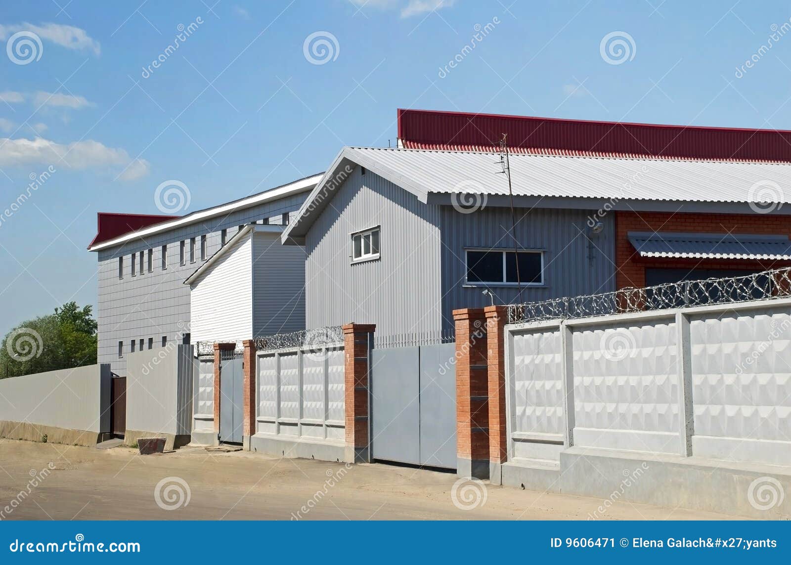 Fast-mounted Building Warehouses Stock Image - Image of modern, wire ...
