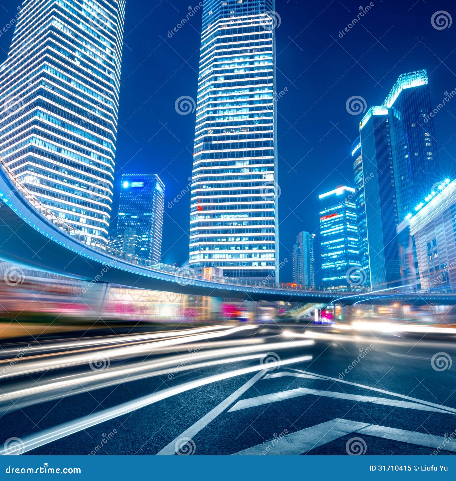 Fast moving cars at night stock image. Image of blurred - 31710415