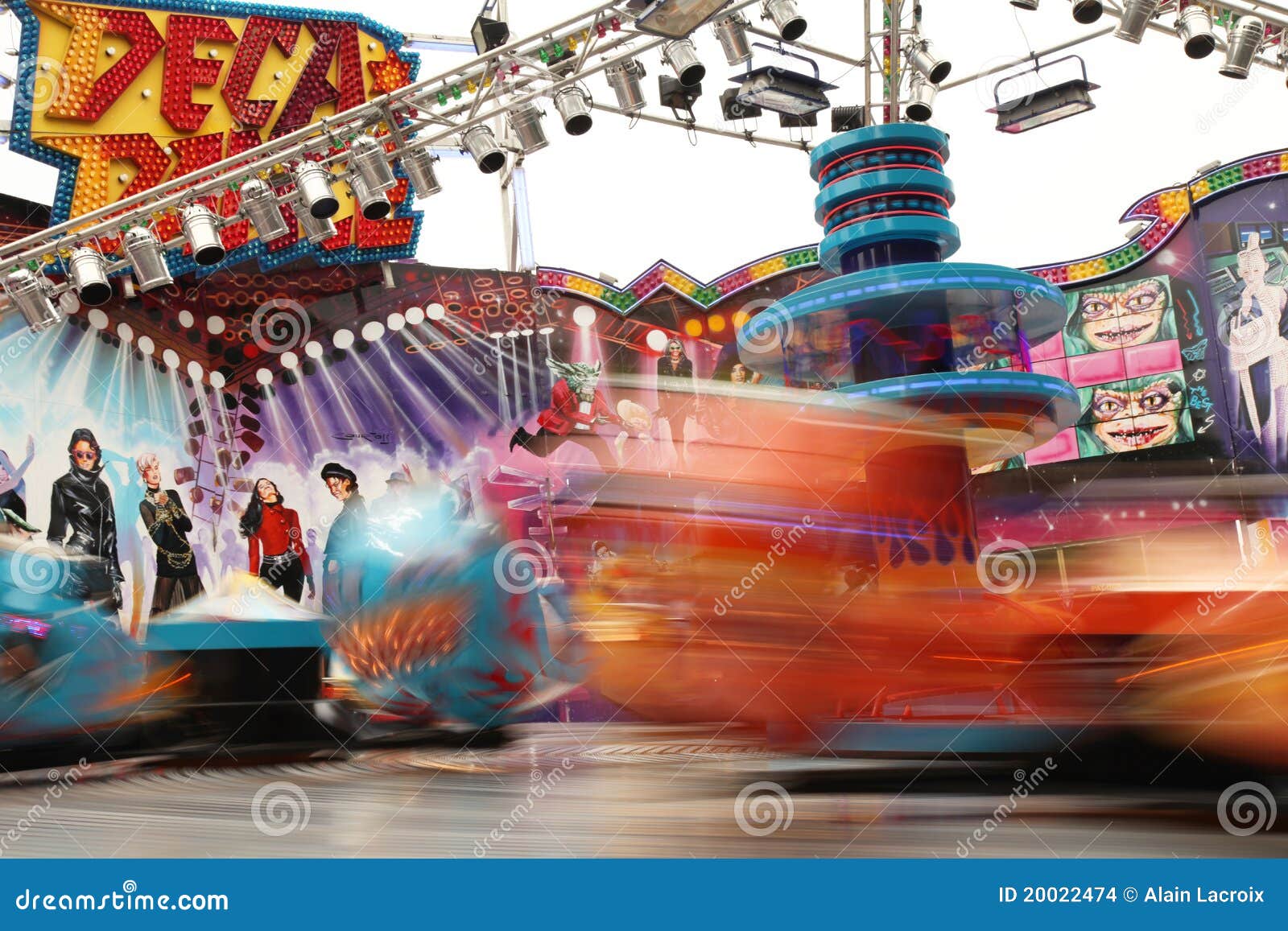 Fast moving funfair editorial stock image. Image of amusement - 20022474