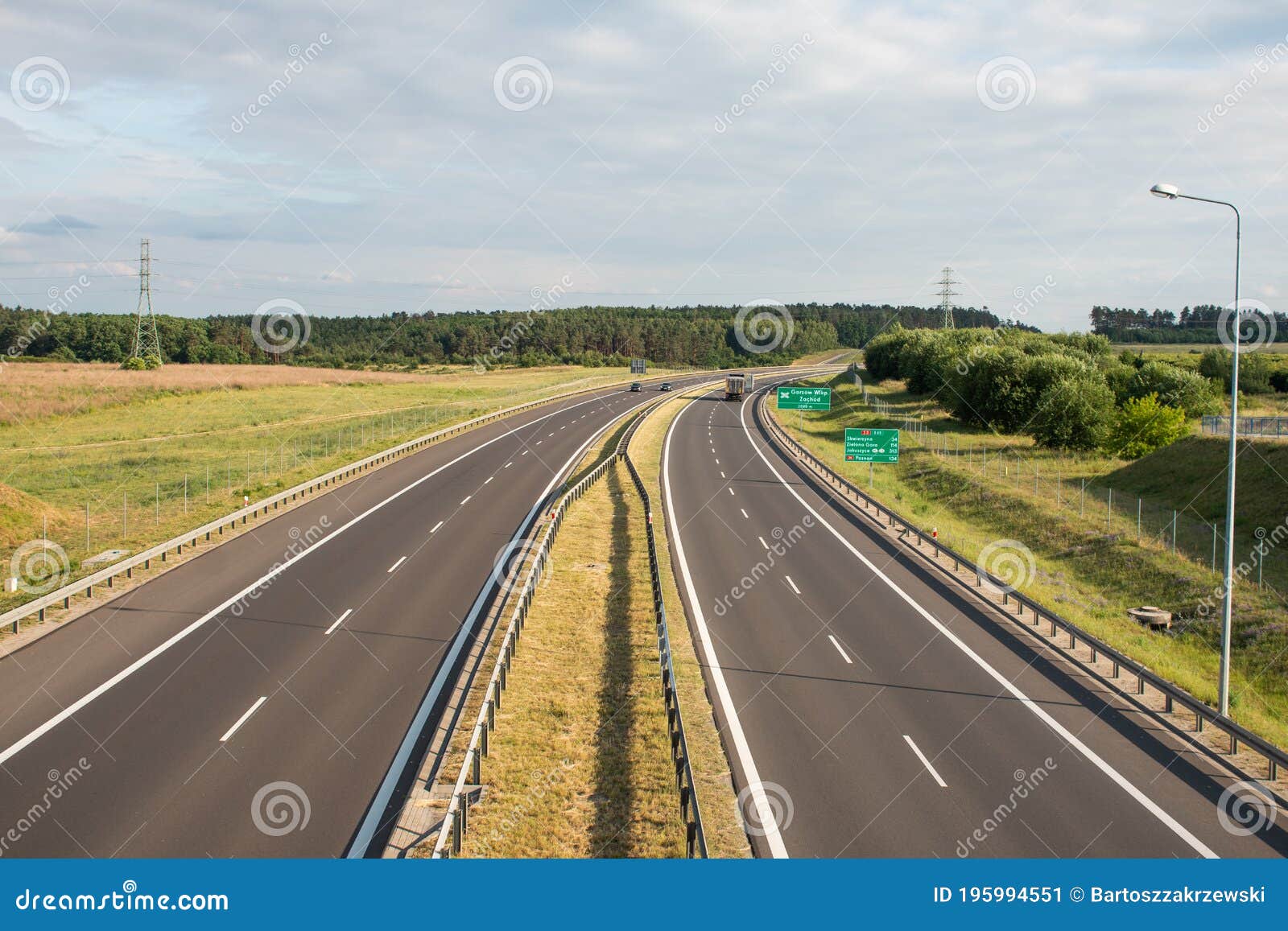 The Fast Road Seen from Above Stock Image - Image of forest, asphalt ...