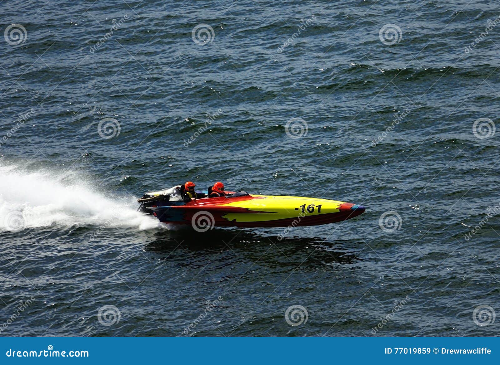 Fast speed boat havign fun editorial stock image. Image of boat - 77019859