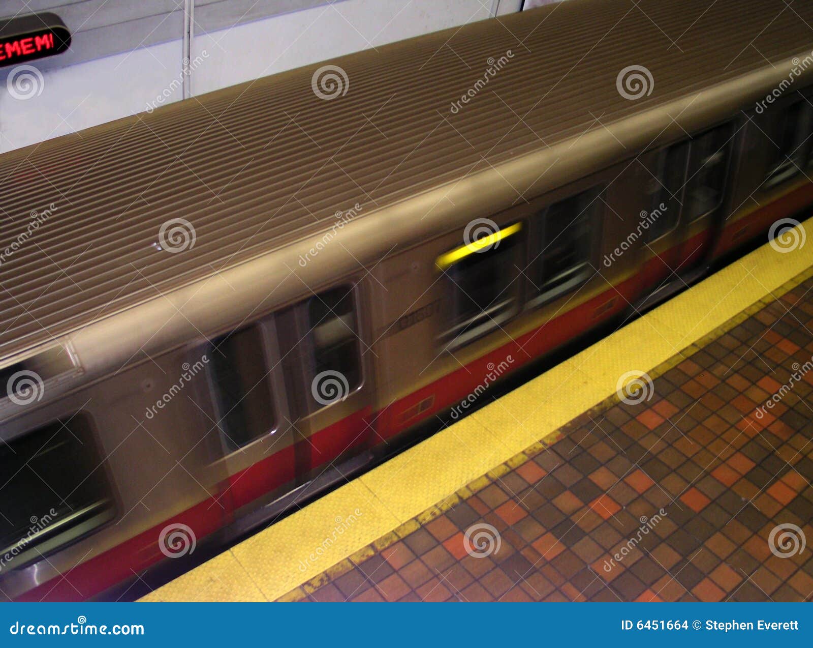 Fast Subway Picture. Image: 6451664