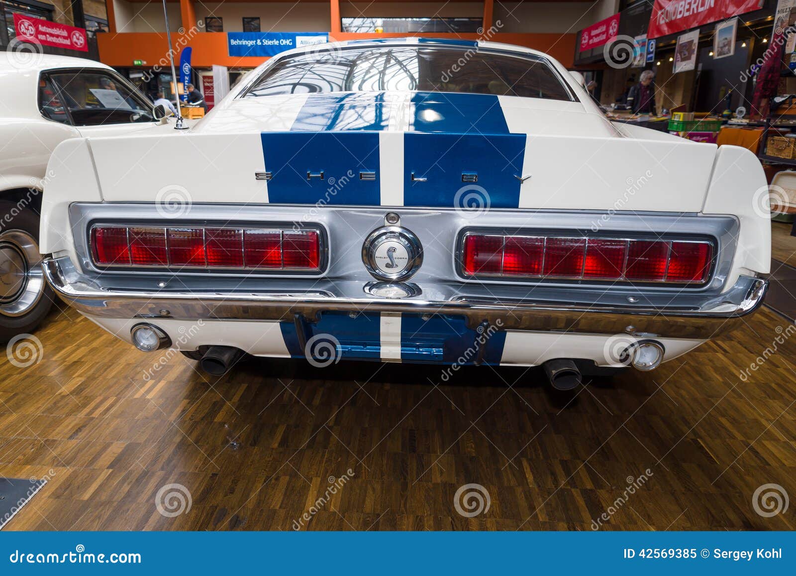 Fastback De Shelby Mustang GT350 Imagem Editorial - Imagem de ...