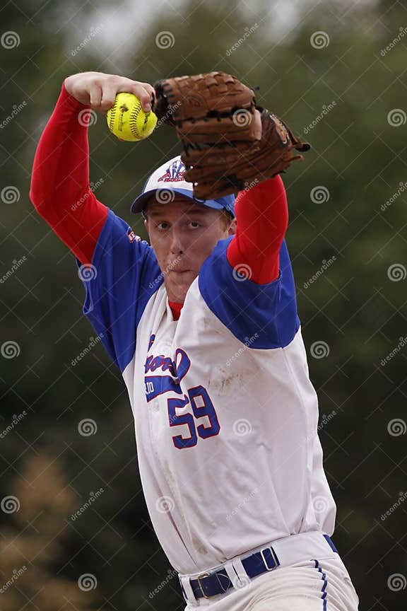 Fastpitch Softball Men Pitcher Windup Editorial Stock Image - Image of ...