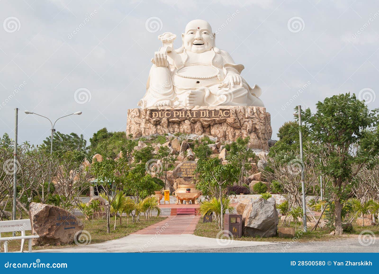 Fat Buddha stock photo. Image of meditation, green, flowers - 28500580