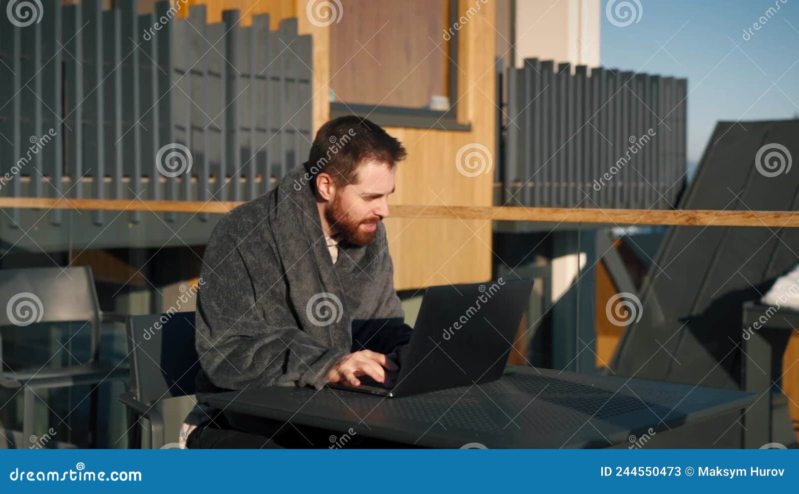 A Fat it Guy Writes a Program, Codes a Mobile Application, Possibly a ...