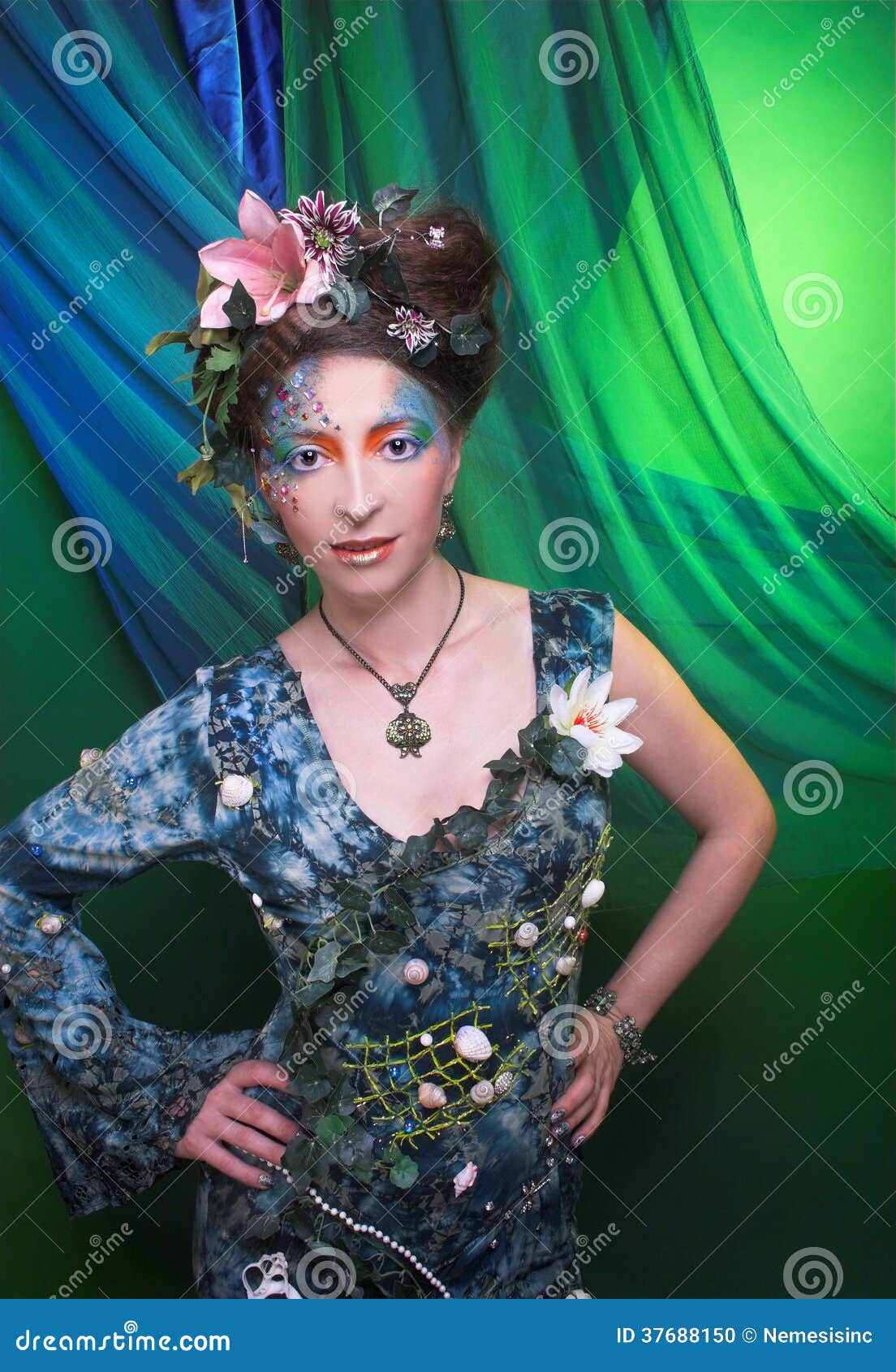 Fatato di estate. fotografia stock. Immagine di foresta - 37688150