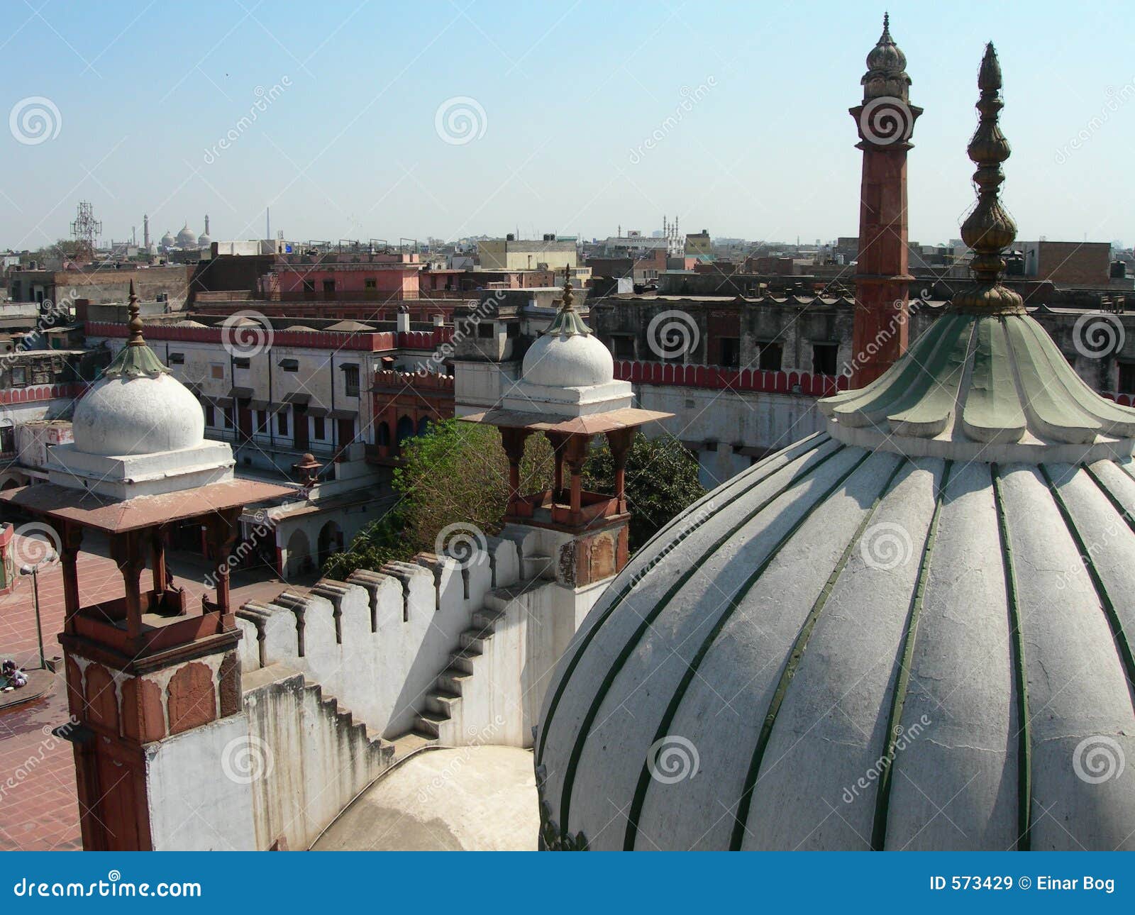 Fatehpuri Masjid stock image. Image of dome, building, india - 573429