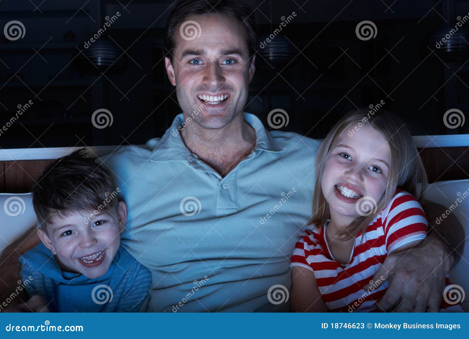 Father and Children Watching Programme on TV Tog Stock Image - Image of ...