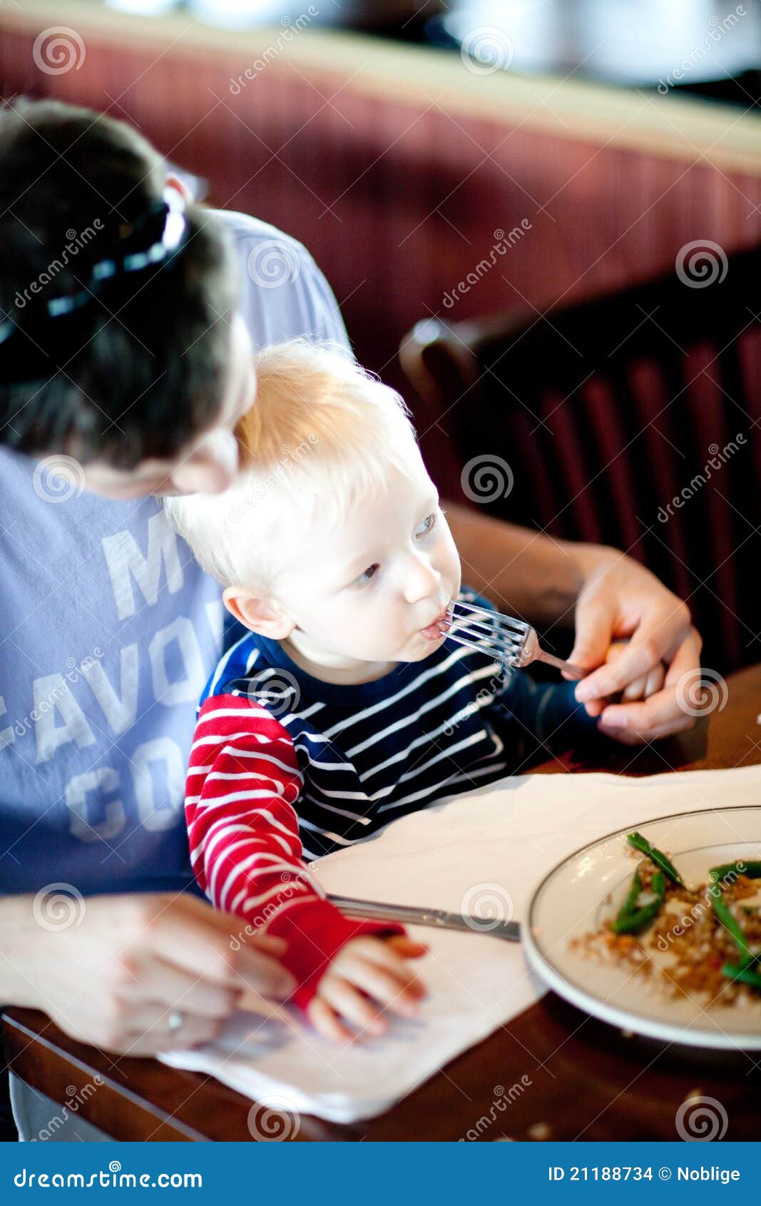 Father feeding his son stock photo. Image of delicious - 21188734