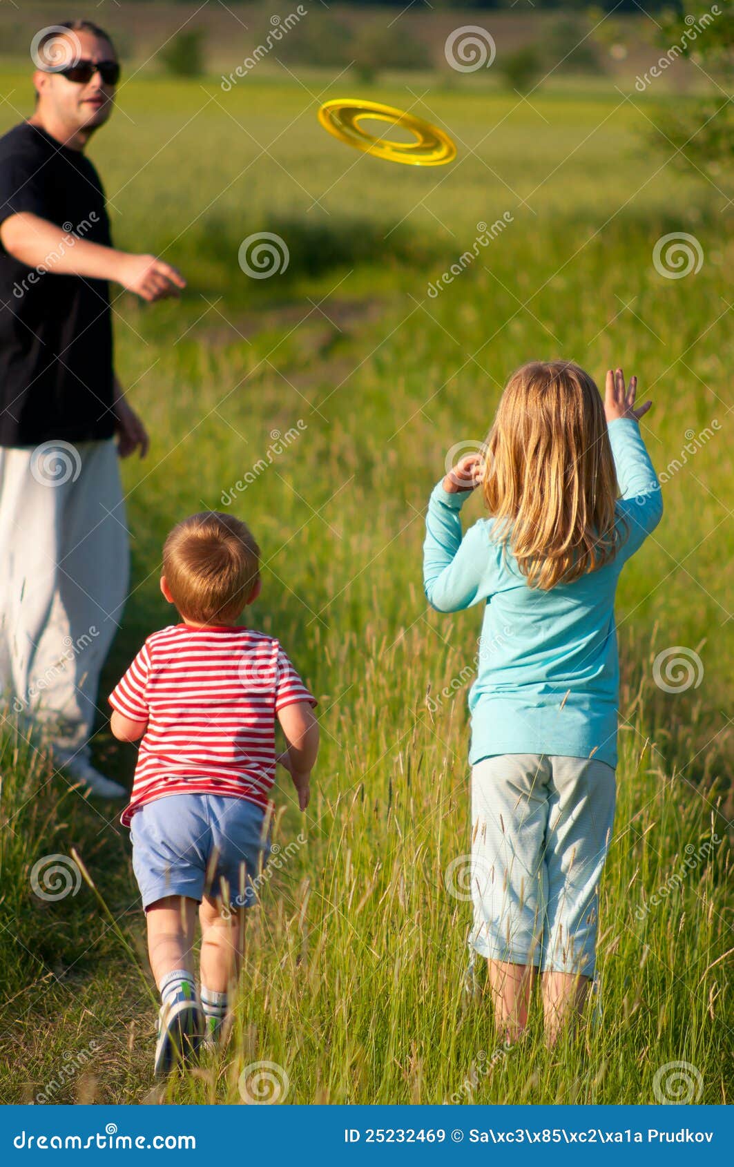 Father and His Children Play with Frisbee Stock Image - Image of ...