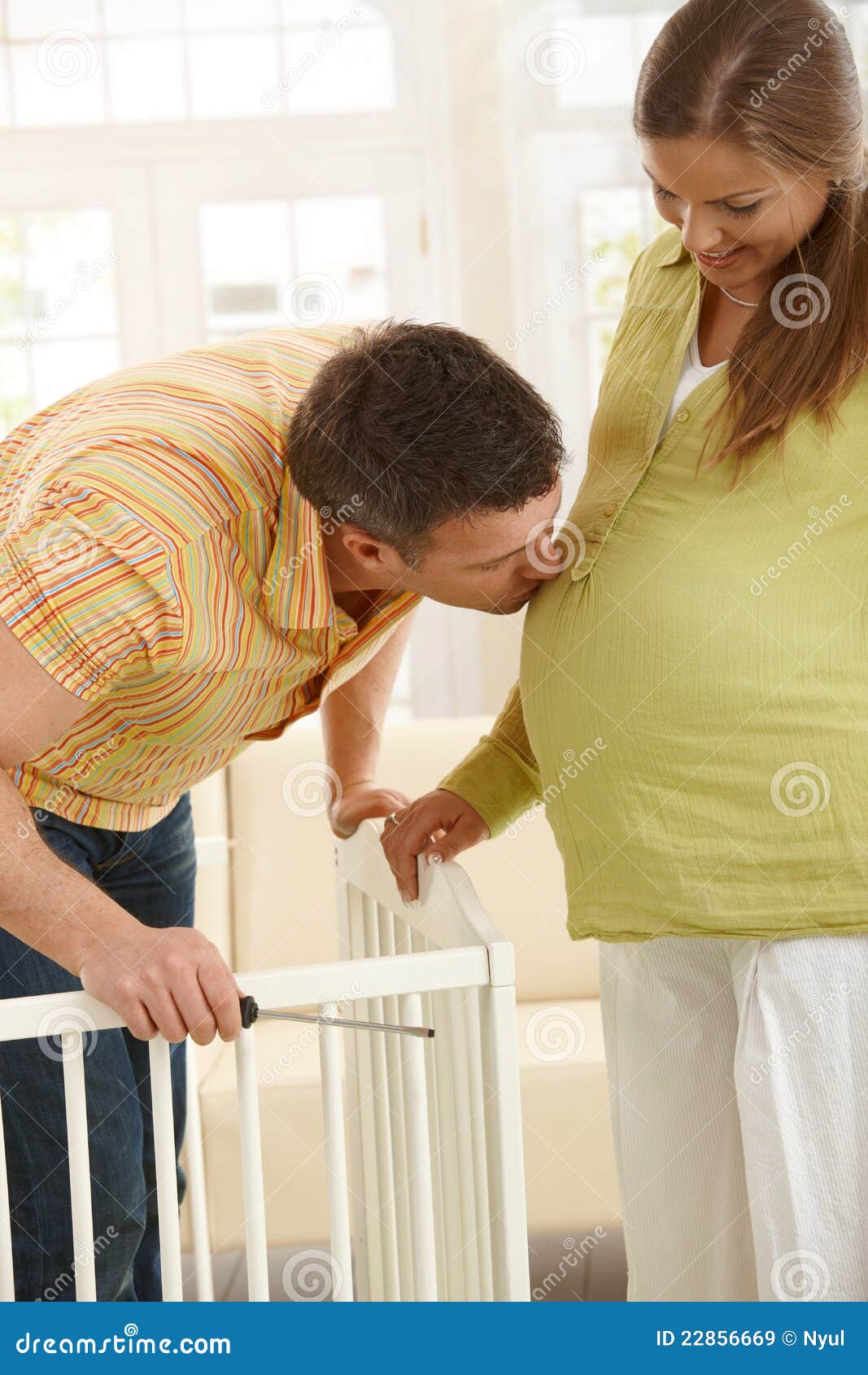 Father Kissing Pregnant Belly Stock Image - Image of family, help: 22856669