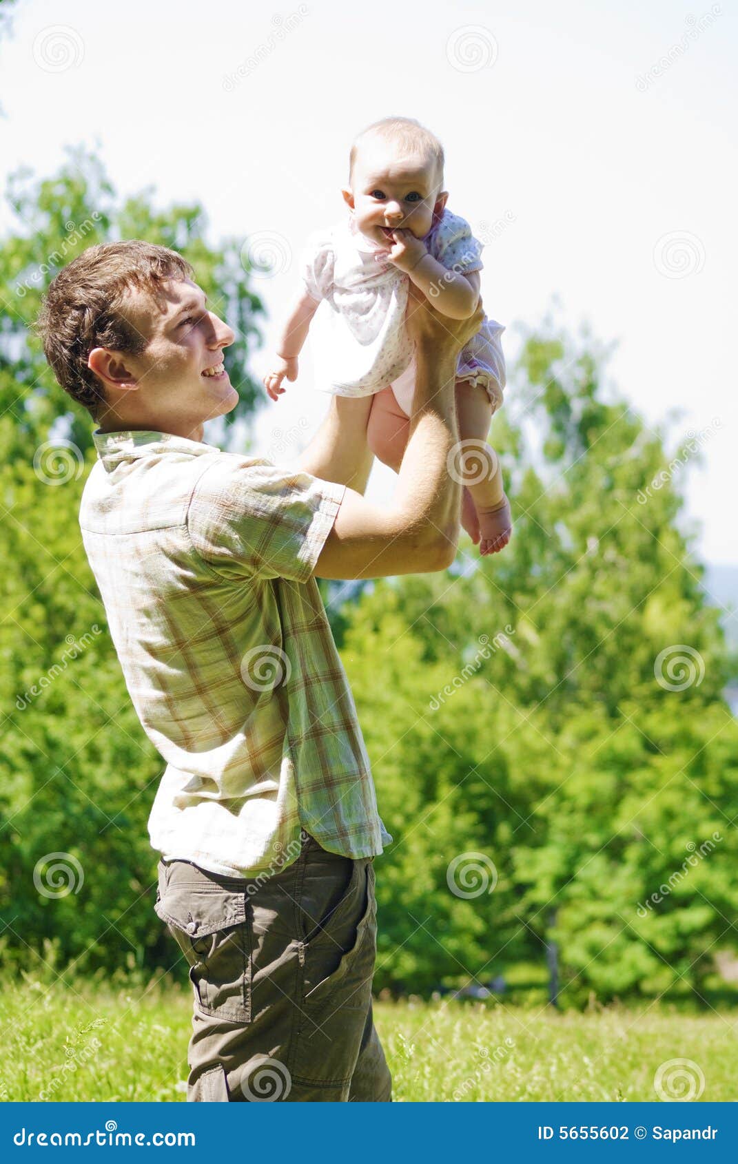 Father and little child stock photo. Image of adult, happiness - 5655602