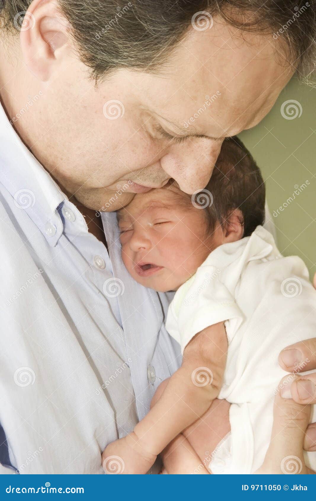 Father and Newborn baby stock photo. Image of childhood - 9711050