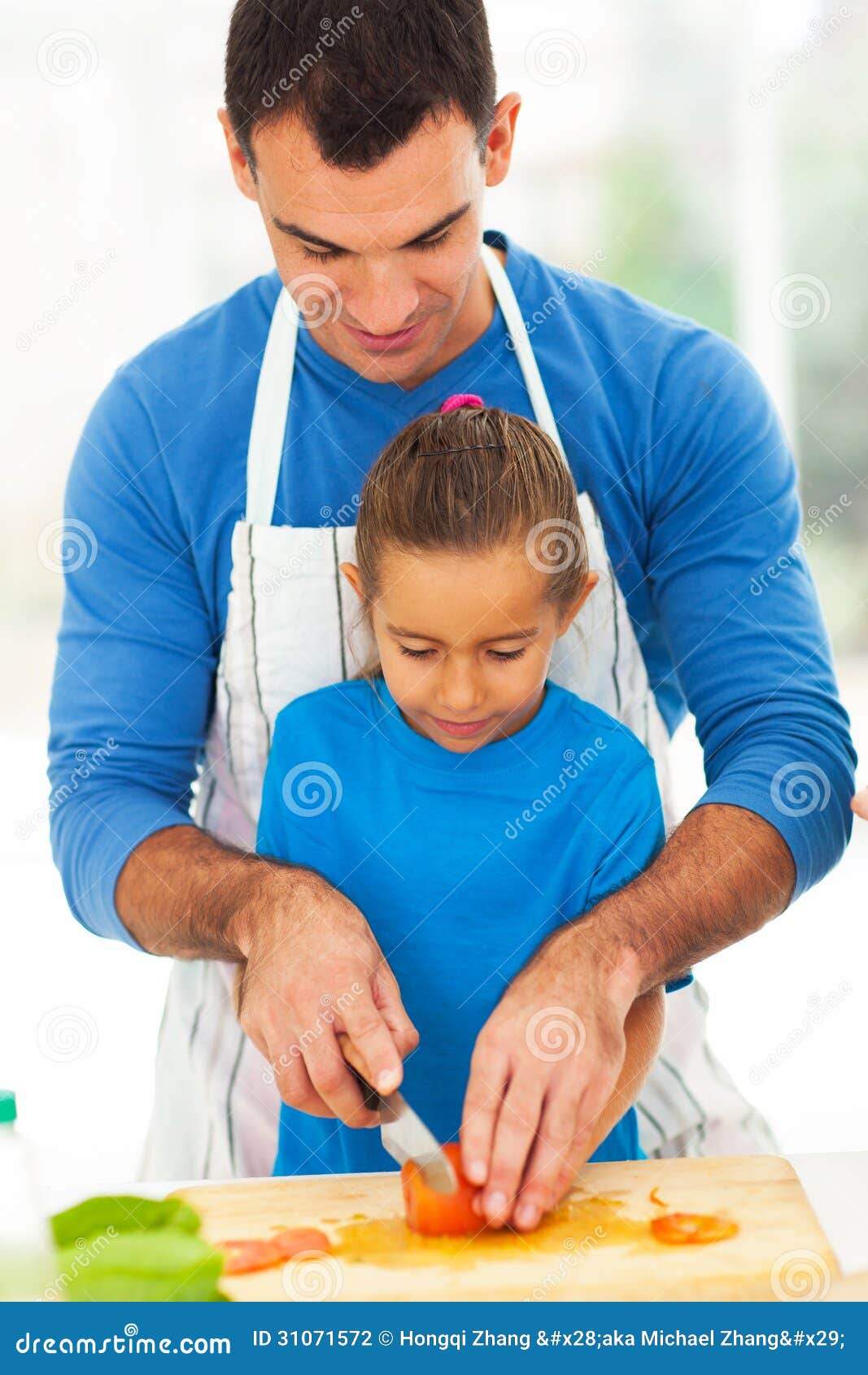 Father Teaching Daughter Cooking Stock Photo - Image of joyful, green ...