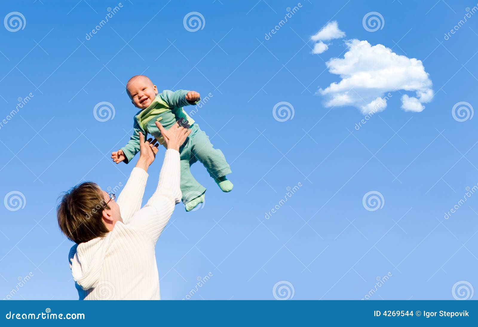 Father throw up his son stock photo. Image of cheerful - 4269544