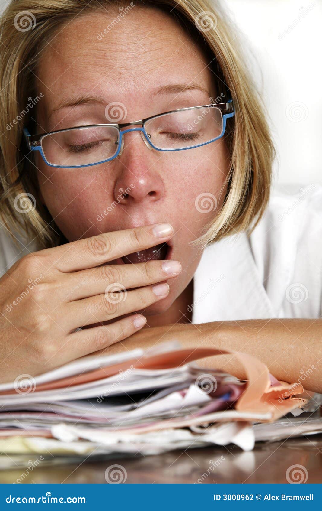 Fatigué photo stock. Image du étudiant, déclaration, carrière - 3000962